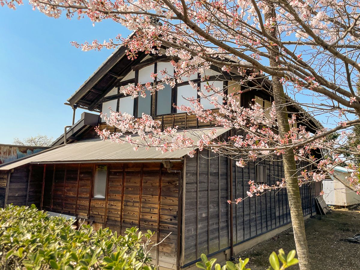 Residence Konosu City — John Tofflemire - Buymeacoffee