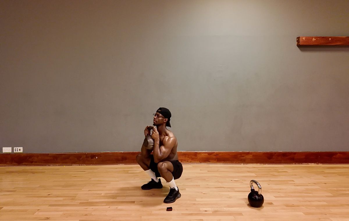 HOW TO PROPERLY EXECUTE A GOBLET SQUAT: A BEGINNER’S GUIDE. — Mwechezi - Buymeacoffee