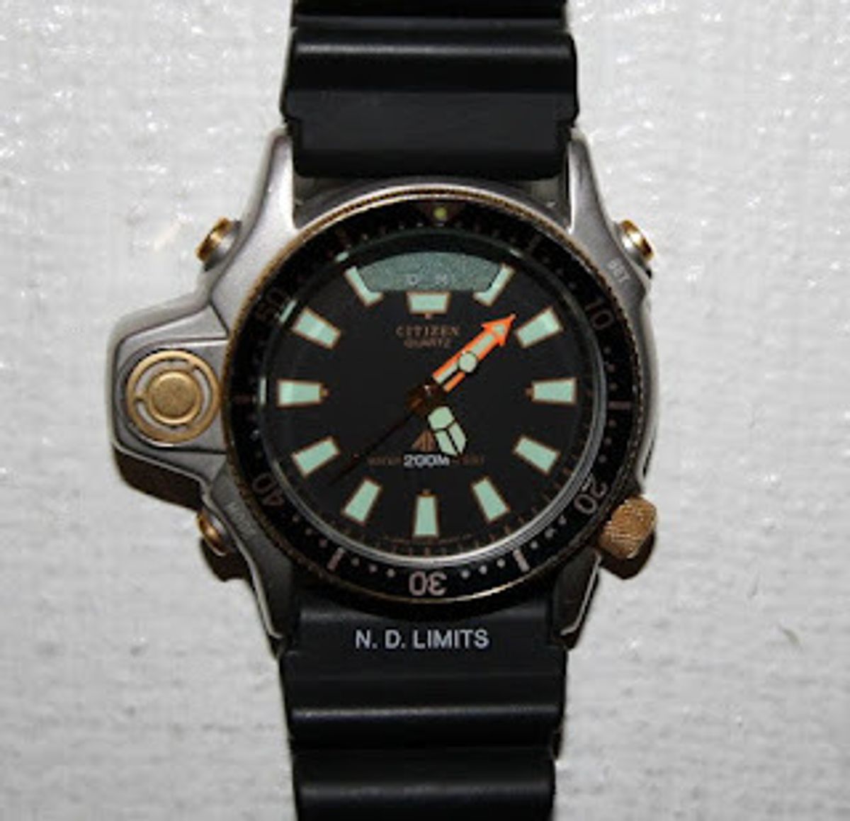 The Beginning - My First (Dive) Watch — Surface Interval - Buymeacoffee