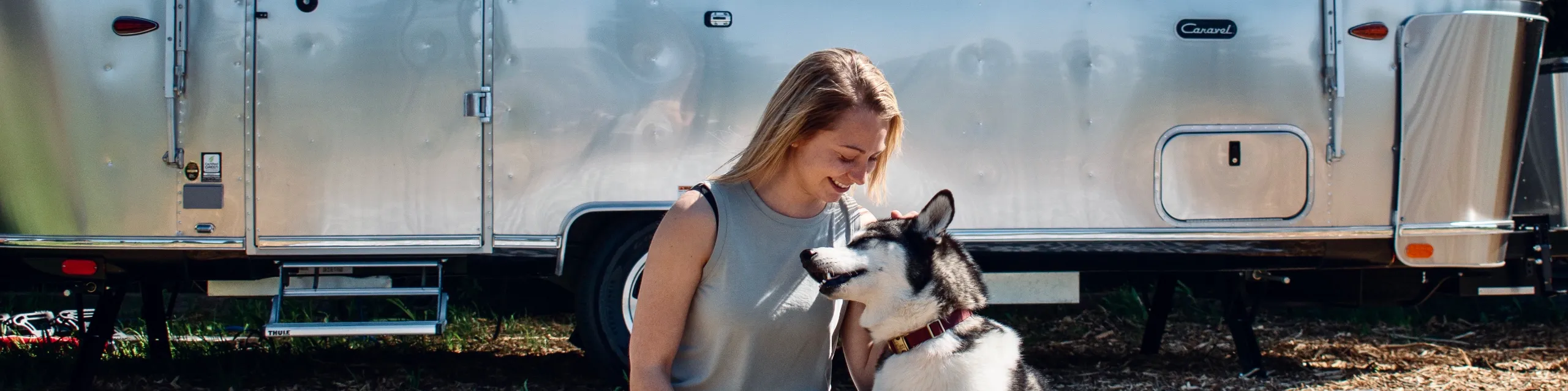 Nomadic Sarah is a traveling YouTube video creator - Buymeacoffee