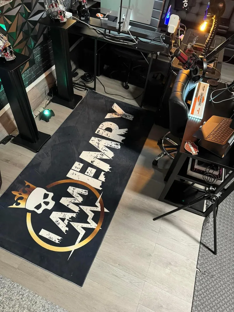 Officer Emry Dax - Buymeacoffee