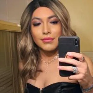 Allison Catalina is fashion photos - Buymeacoffee