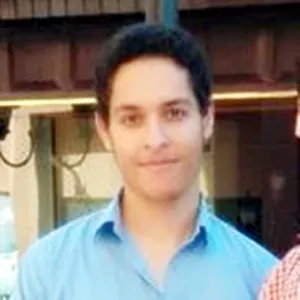 Kareem Mohamed is writing code and creating web dev and programming tutorials. - Buymeacoffee