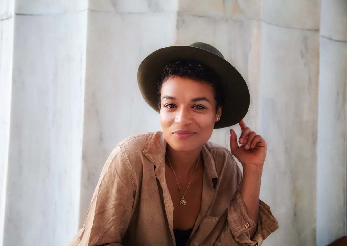 Simone Mayers is Wellness content, yoga, meditation, reiki, lifestyle - Buymeacoffee