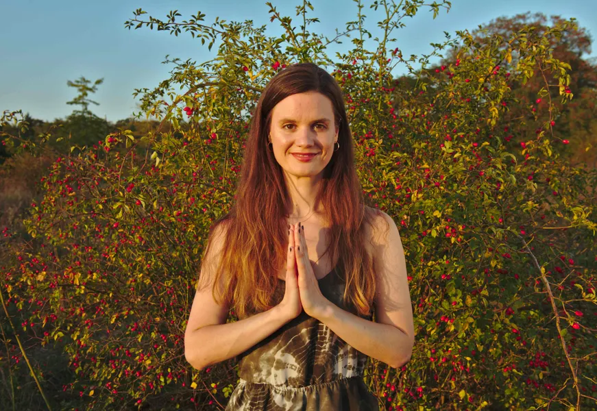 Extras | Julia Weiss