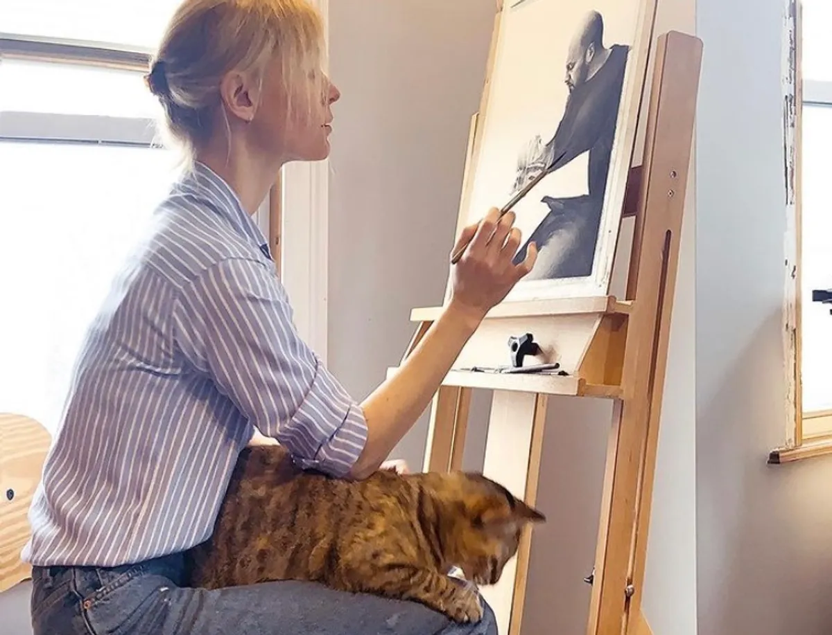 Lyasya Sinkovski is creating artwork and instructional videos ...