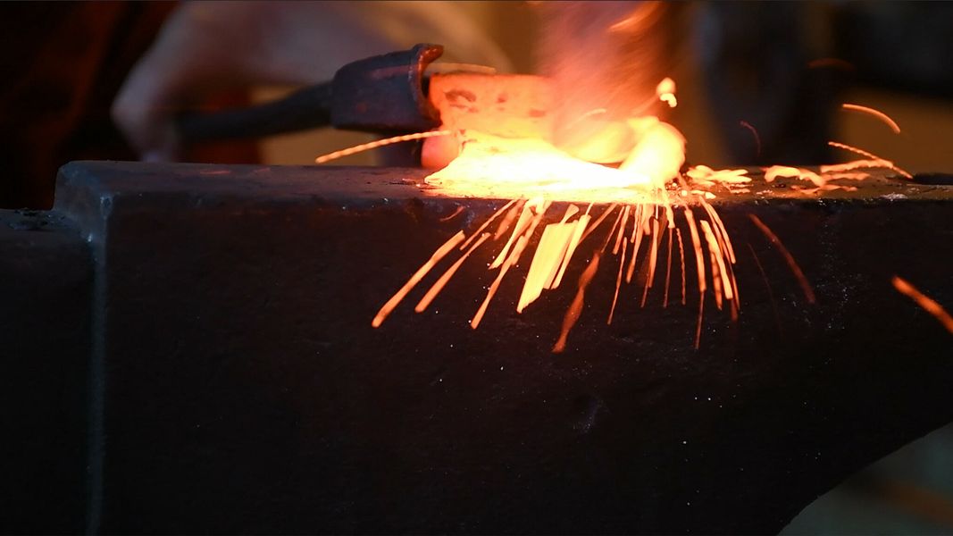 The Path Of Fire is Fays forge is making badass blacksmithing videos