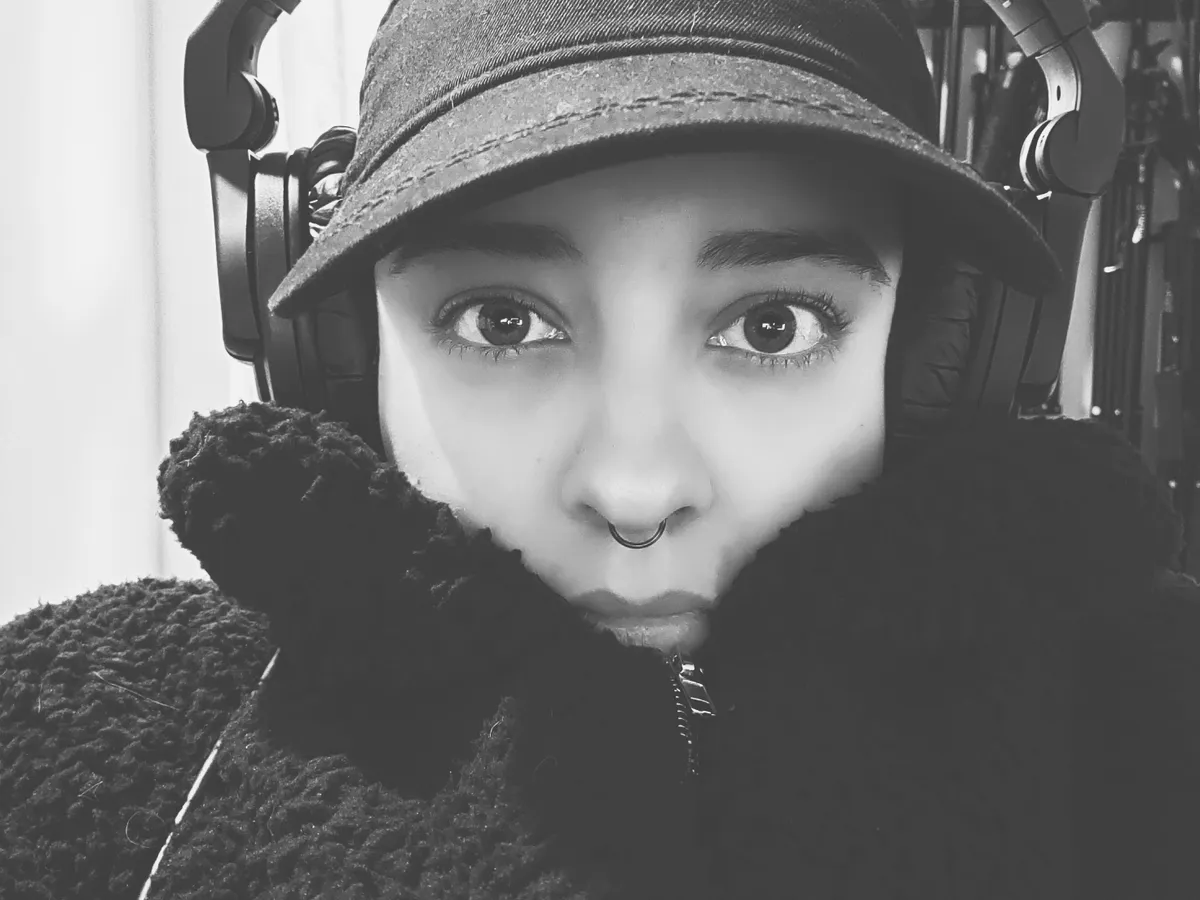 Daddy Des is creating photo and video content. - Buymeacoffee