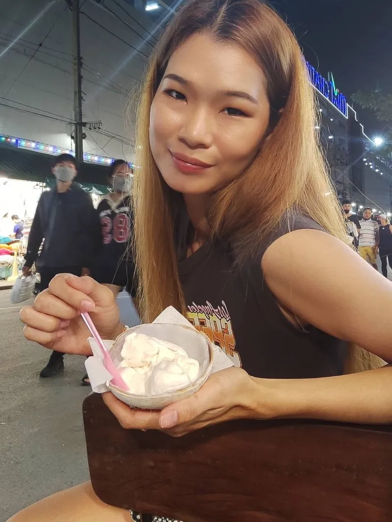 Tickypose is Creating Model Content - Buymeacoffee