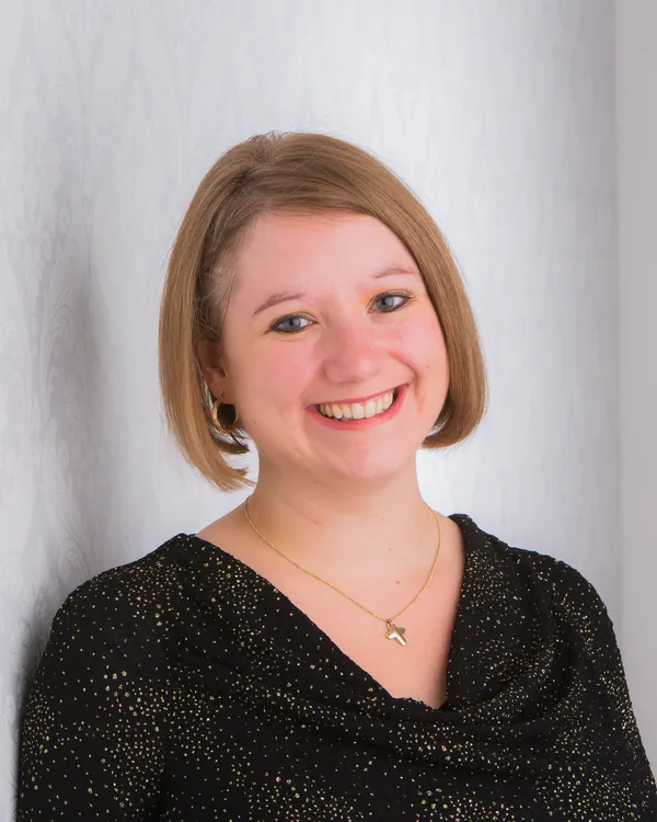 Francesca Massey is creating Organ videos on YouTube, and working as a ...