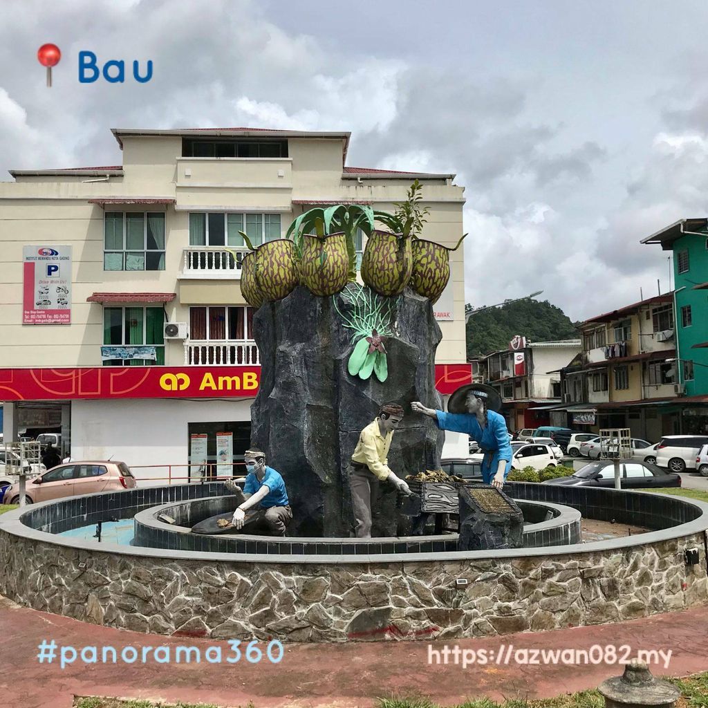 Tugu Buah Sawit, mercu tanda pekan Bekenu — azwan082