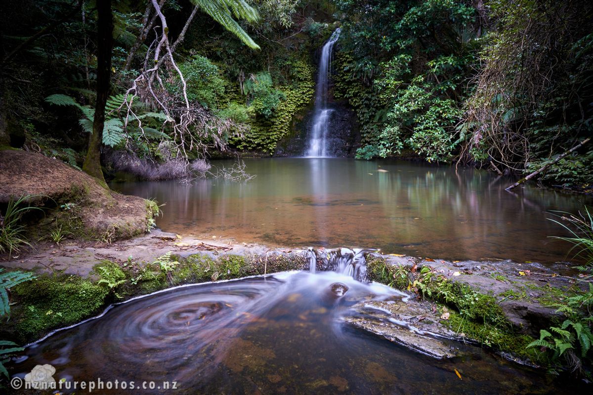 Omeru Waterfall — nznaturephotos - Buymeacoffee