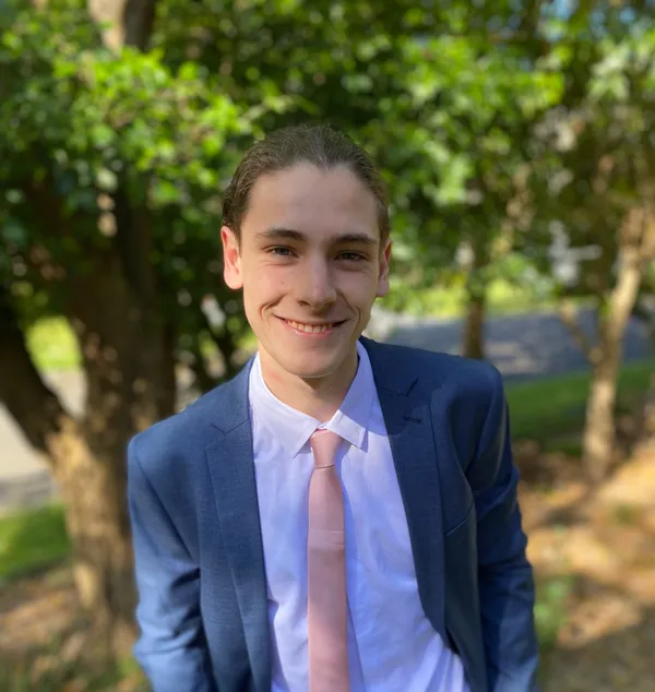 Riley Caldwell is Creating Content About Living Psychologically Free ...