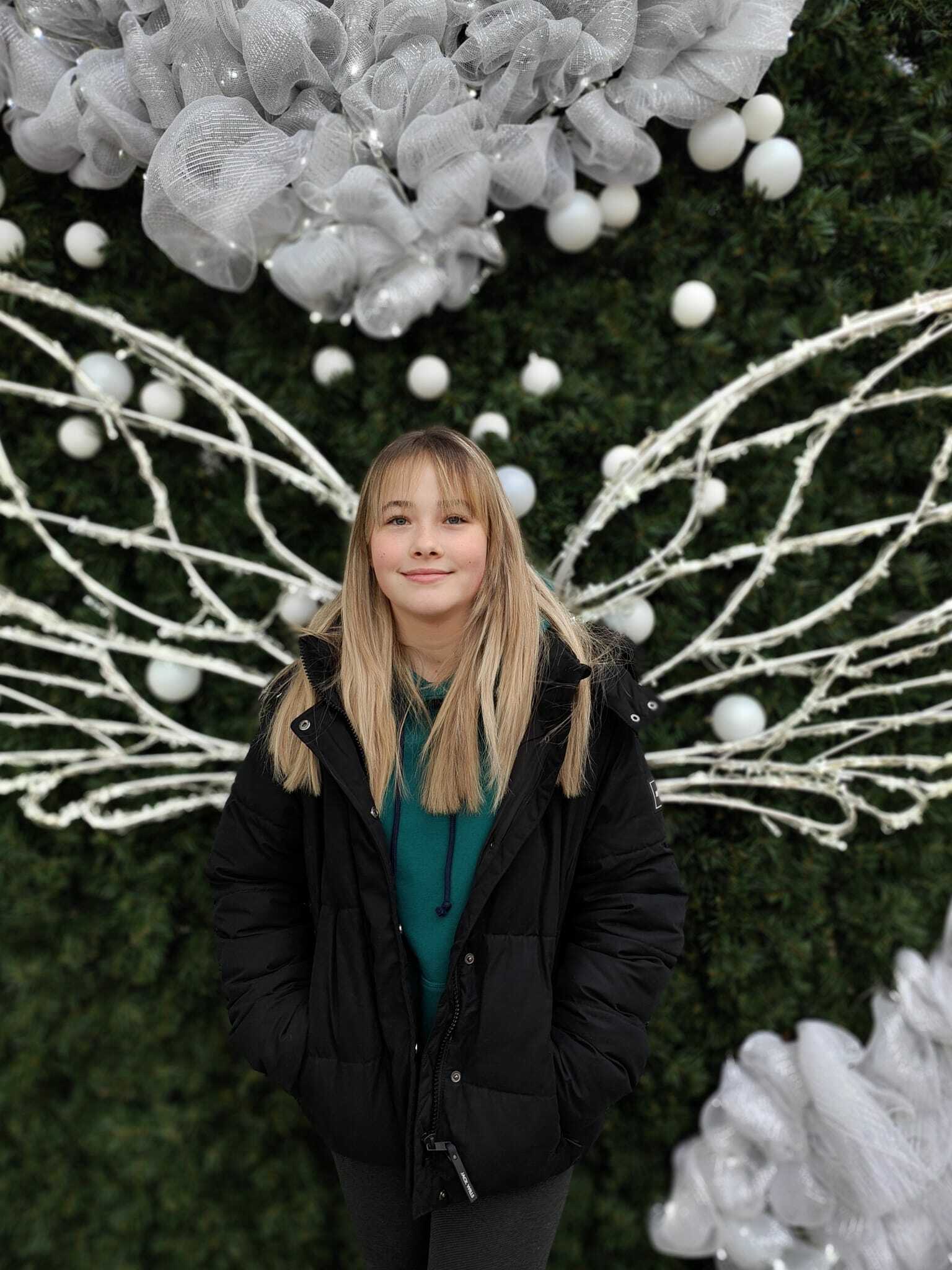 Snow angel ️ — Elise Rae