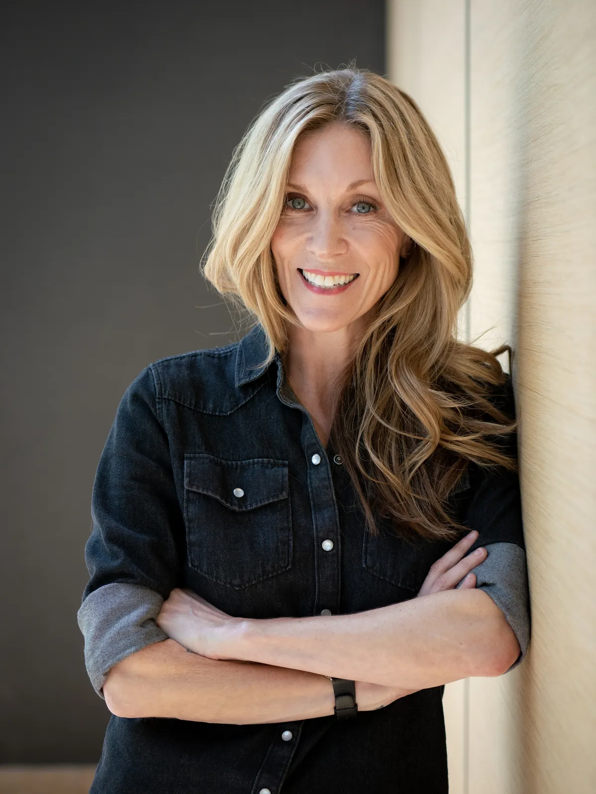 Author/Podcaster Leigh Mackenzie is offering inspirational, practical ...
