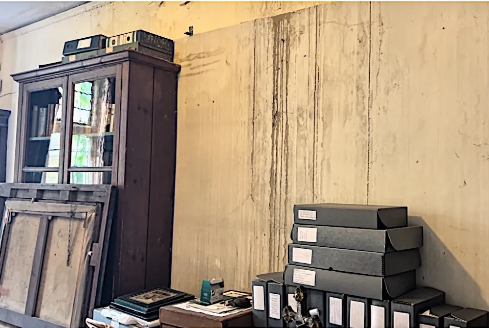 The Muniment Room — Julie Montagu, American Viscountess - Buymeacoffee