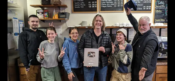 Dave Gray is writing code and creating web dev and programming tutorials. - Buymeacoffee