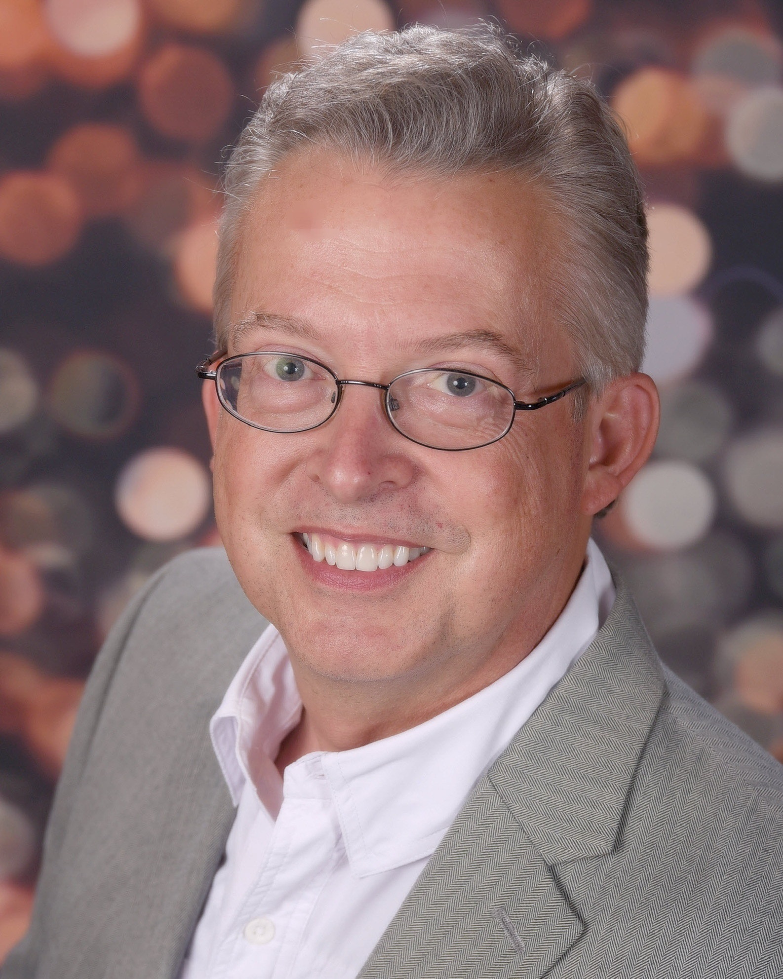 Special Guest 4 With Christian Bohlen On The Topic Of Love Marriage special-guest-4-with-christian-bohlen-on-the-topic-of-love-marriage