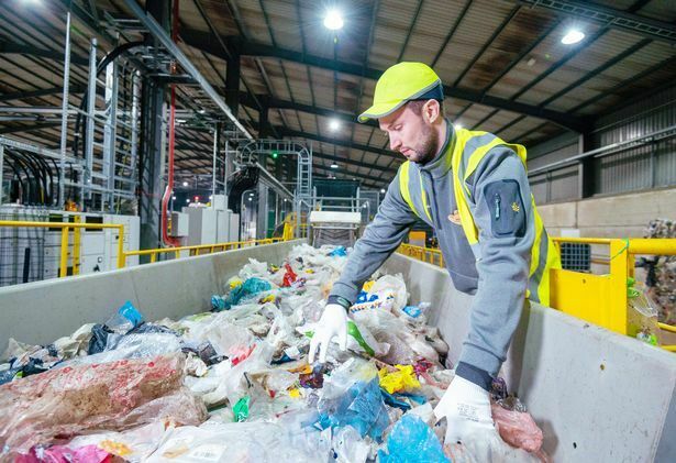 A Quick Insight Into Why Plastic Waste Management is CrucialPlastics ...