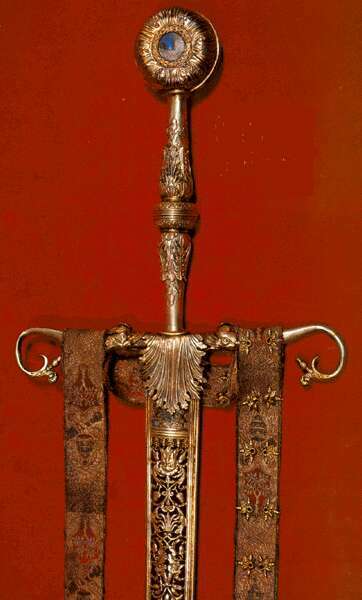 The ceremonial sword of King Ulászló II — Gabor Szantai - Buymeacoffee