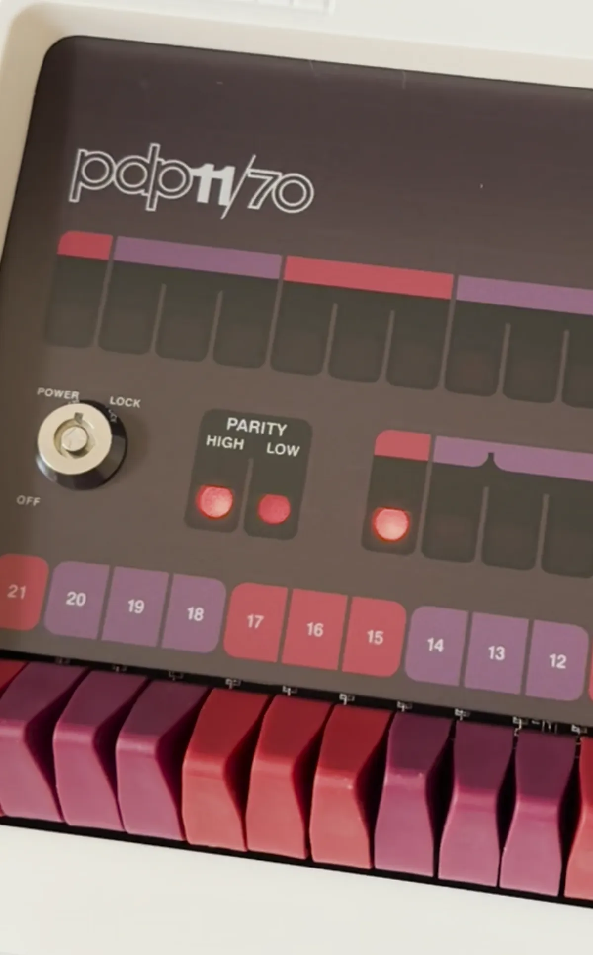 PiDP-11: A Raspberry PI-based Replica of the PDP-11 Computer — Lukas Charvat