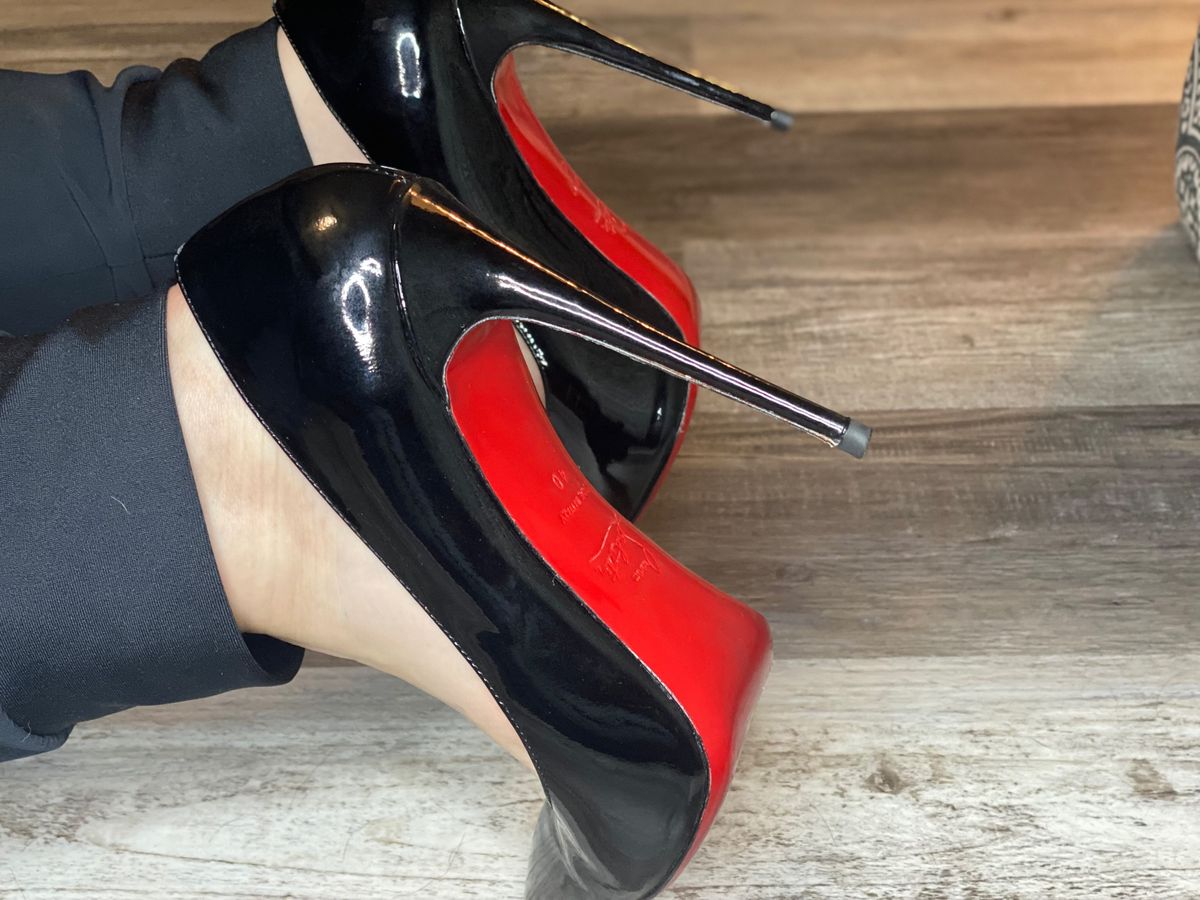 Black So Kate 120 — Emily - Buymeacoffee